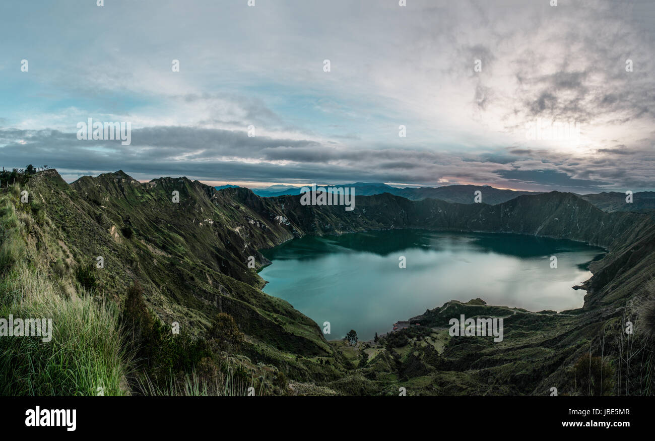 Quilotoa loop hiking hi-res stock photography and images - Alamy