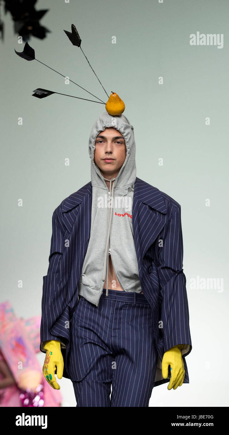 Models on the Charles Jeffrey LOVERBOY catwalk during the London ...