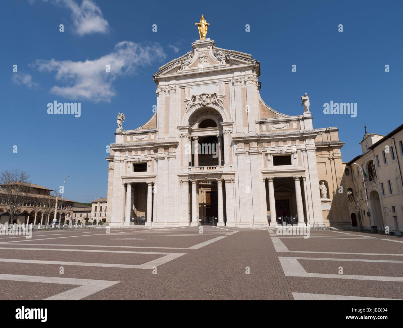 Papal Basilica of Saint Mary of the Angels in Assisi Stock Photo - Alamy