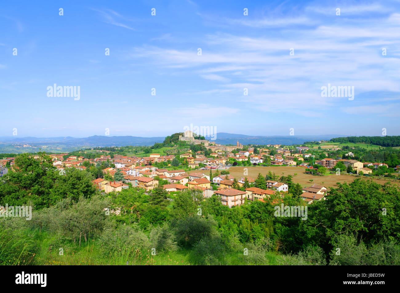 Castle of sarteano hi-res stock photography and images - Alamy