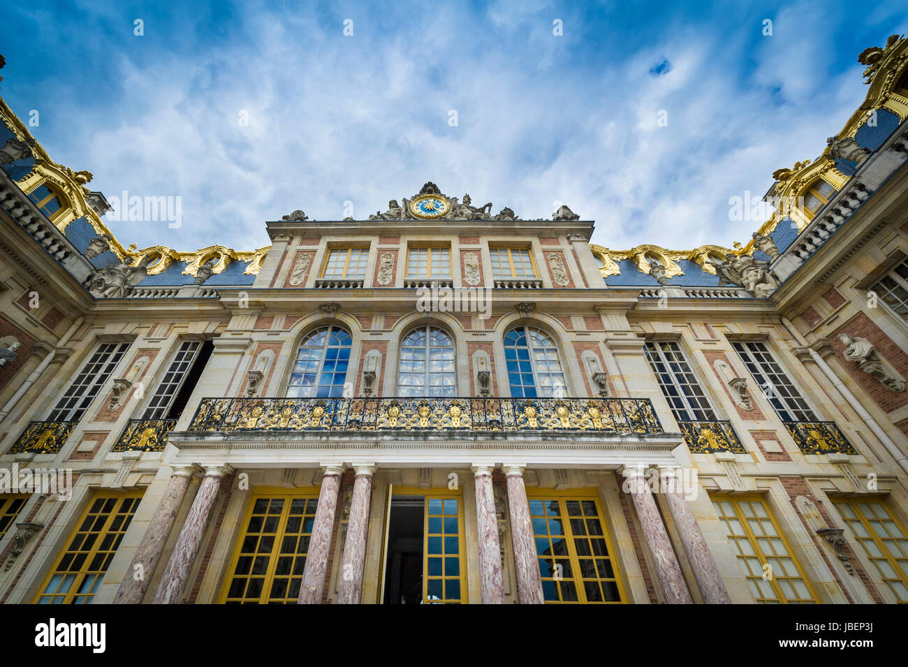 Chateau de versailles paris france eu hi-res stock photography and ...
