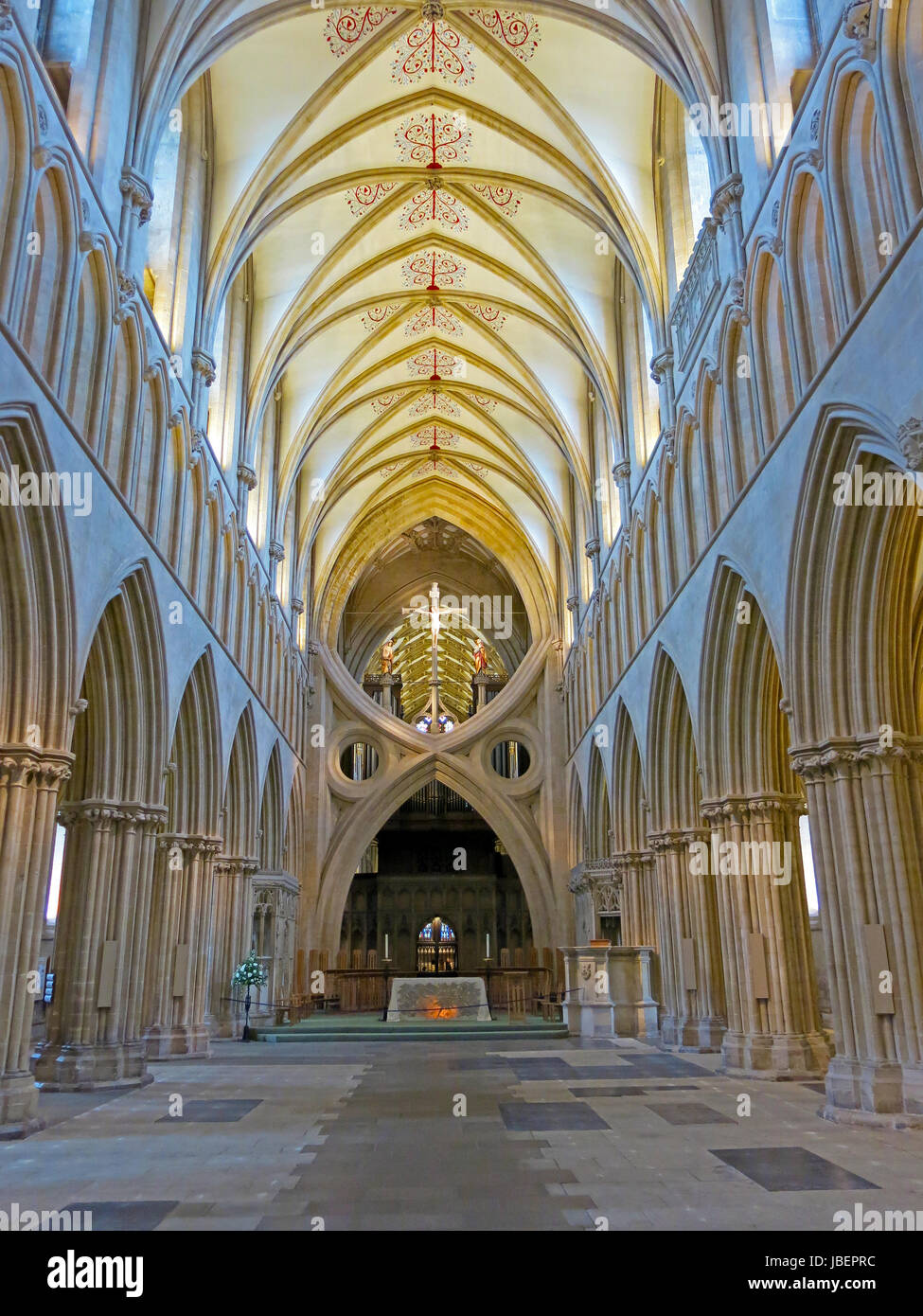 The famous scissor arch in the nave of the Cathedral in Wells, Somerset ...