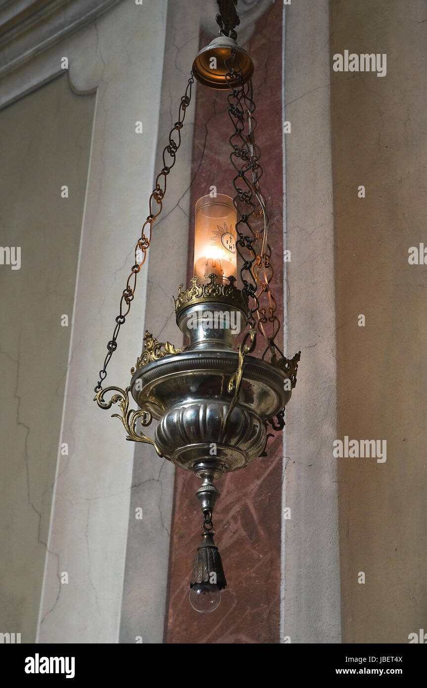 Medieval bronze thurible hi-res stock photography and images - Alamy