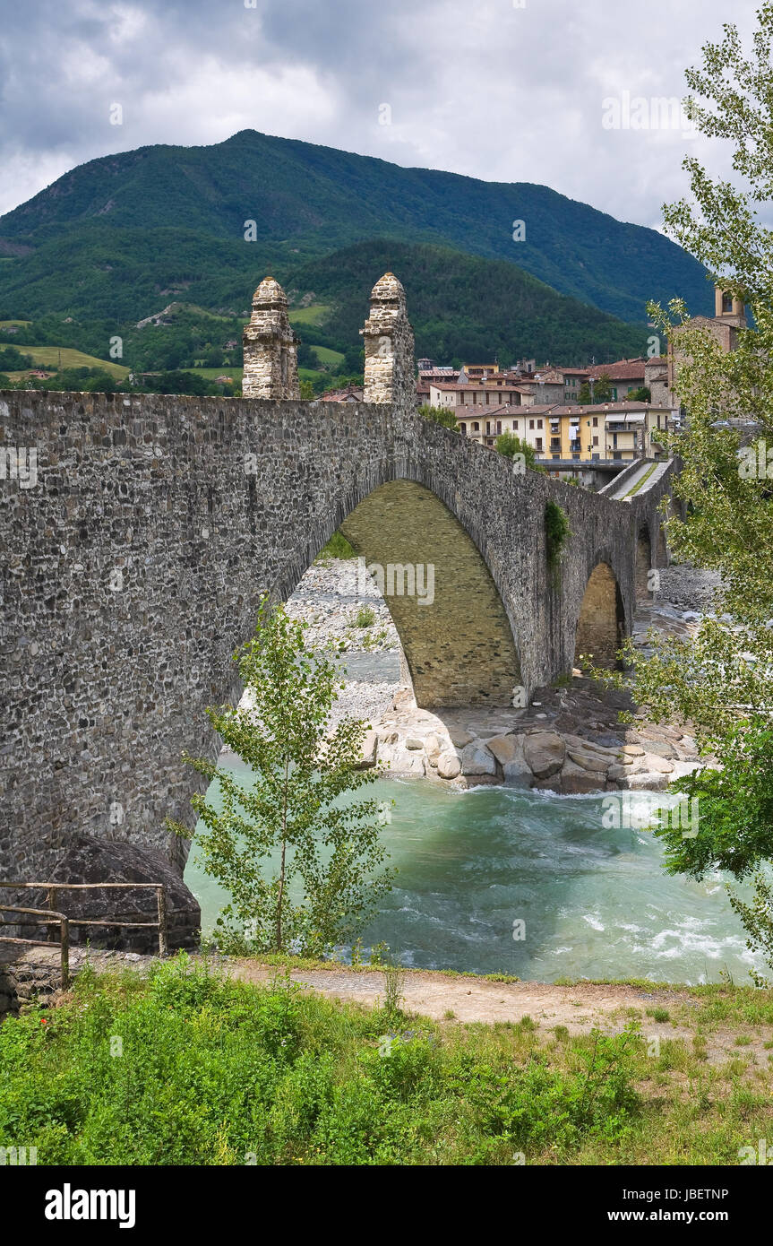 Hunchback Bridge. Bobbio. Emilia-Romagna. Italy Stock Photo - Alamy