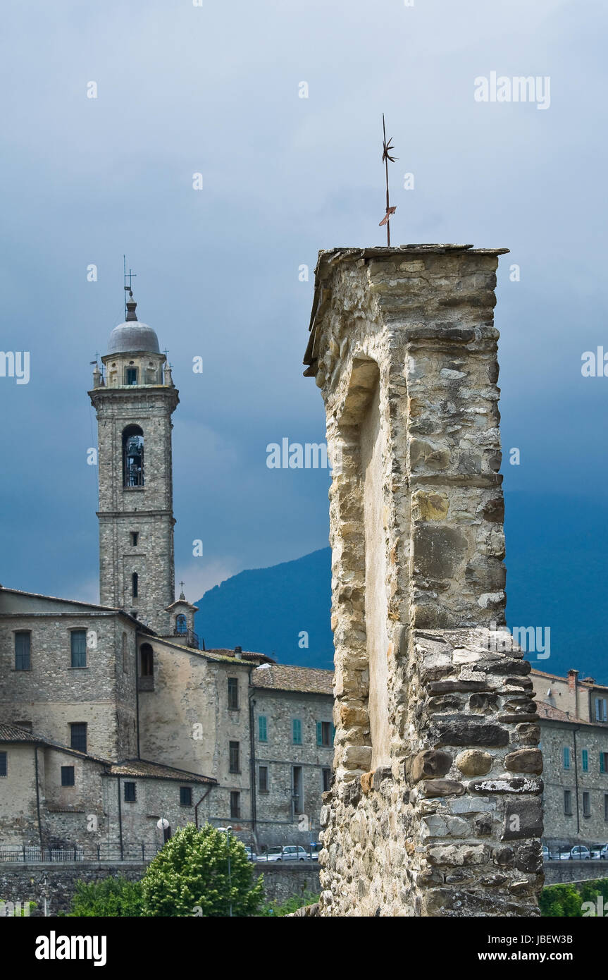 Cathedral bobbio hi-res stock photography and images - Alamy