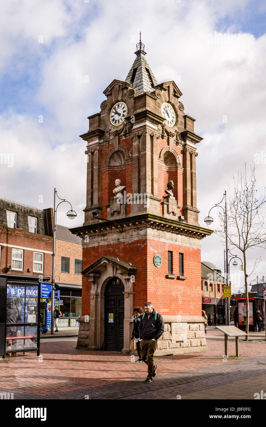 Bexleyheath Coronation Memorial Clock Tower, Market Place, Bexleyheath ...