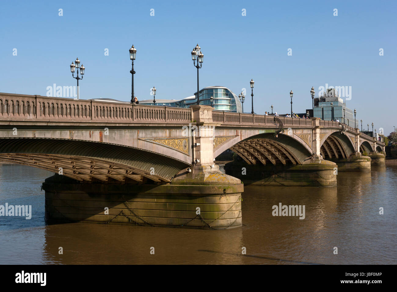 Old battersea bridge hi-res stock photography and images - Alamy