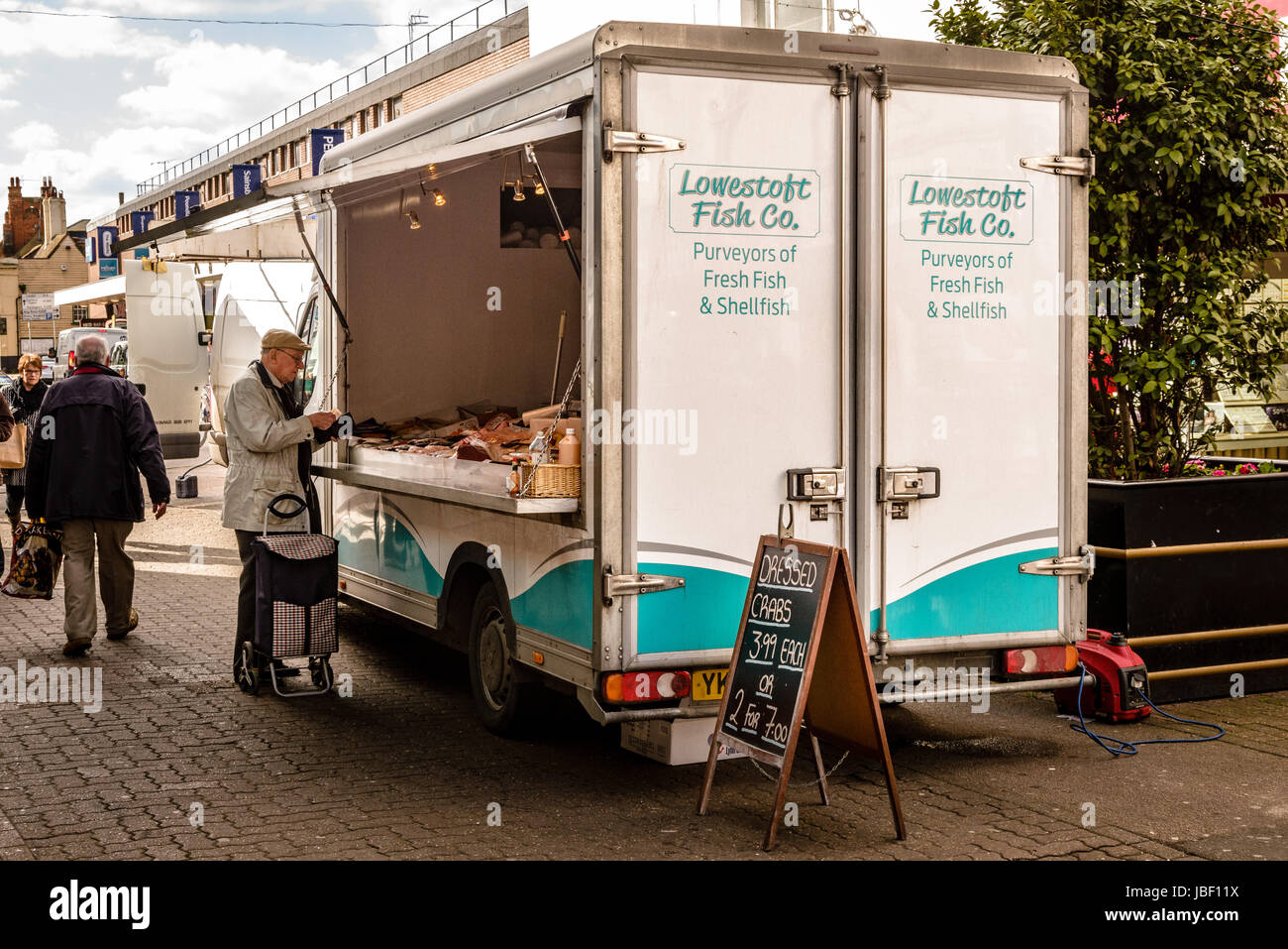 Mobile fish stall hi-res stock photography and images - Alamy