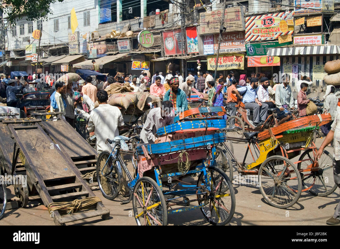 Crowded street scene in Old Delhi, India Stock Photo - Alamy