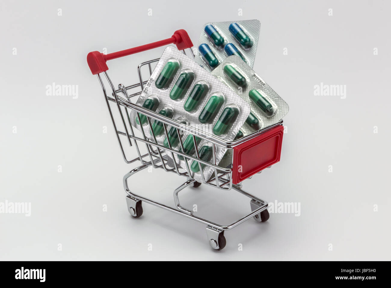 Pharmaceutical cart hi-res stock photography and images - Alamy