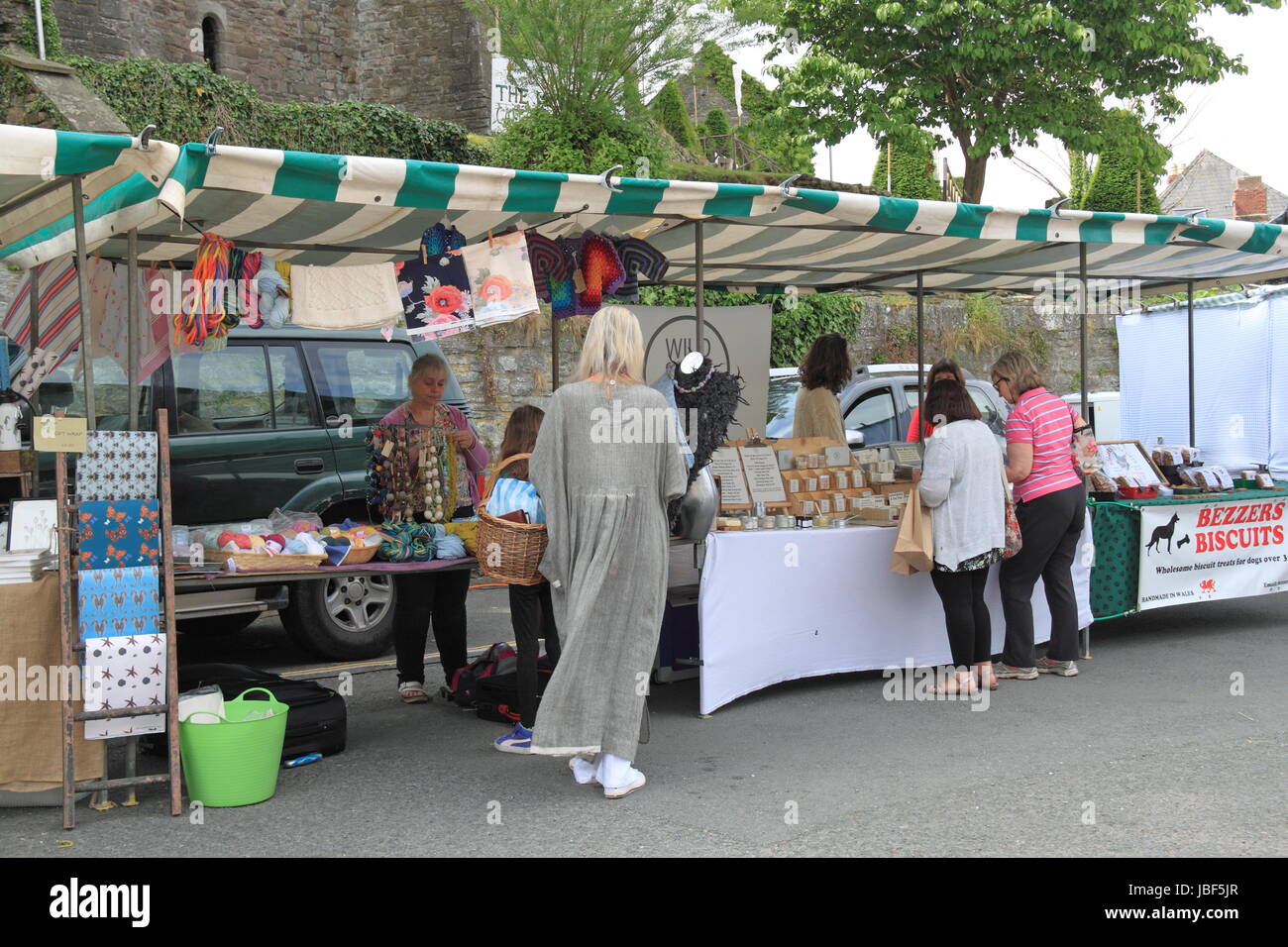 Weekly Markets High Resolution Stock Photography and Images - Alamy