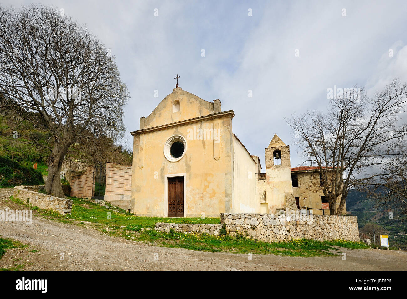 Osini old in the past, what is now a true ghost town, it was a center ...
