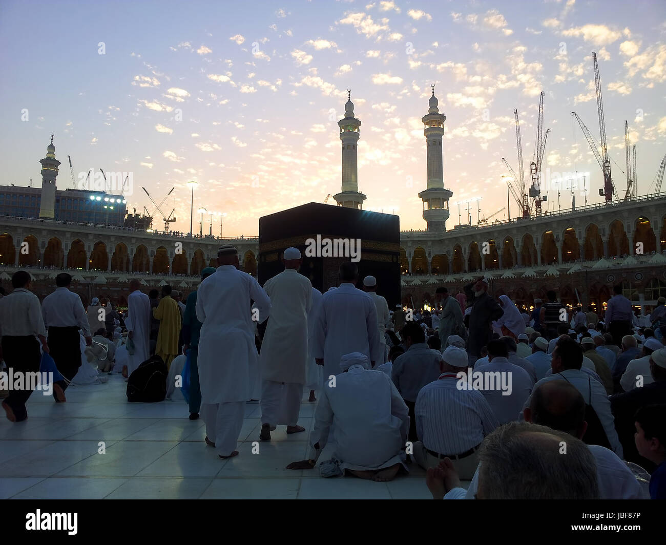 Black stone of the kaaba hi-res stock photography and images - Alamy