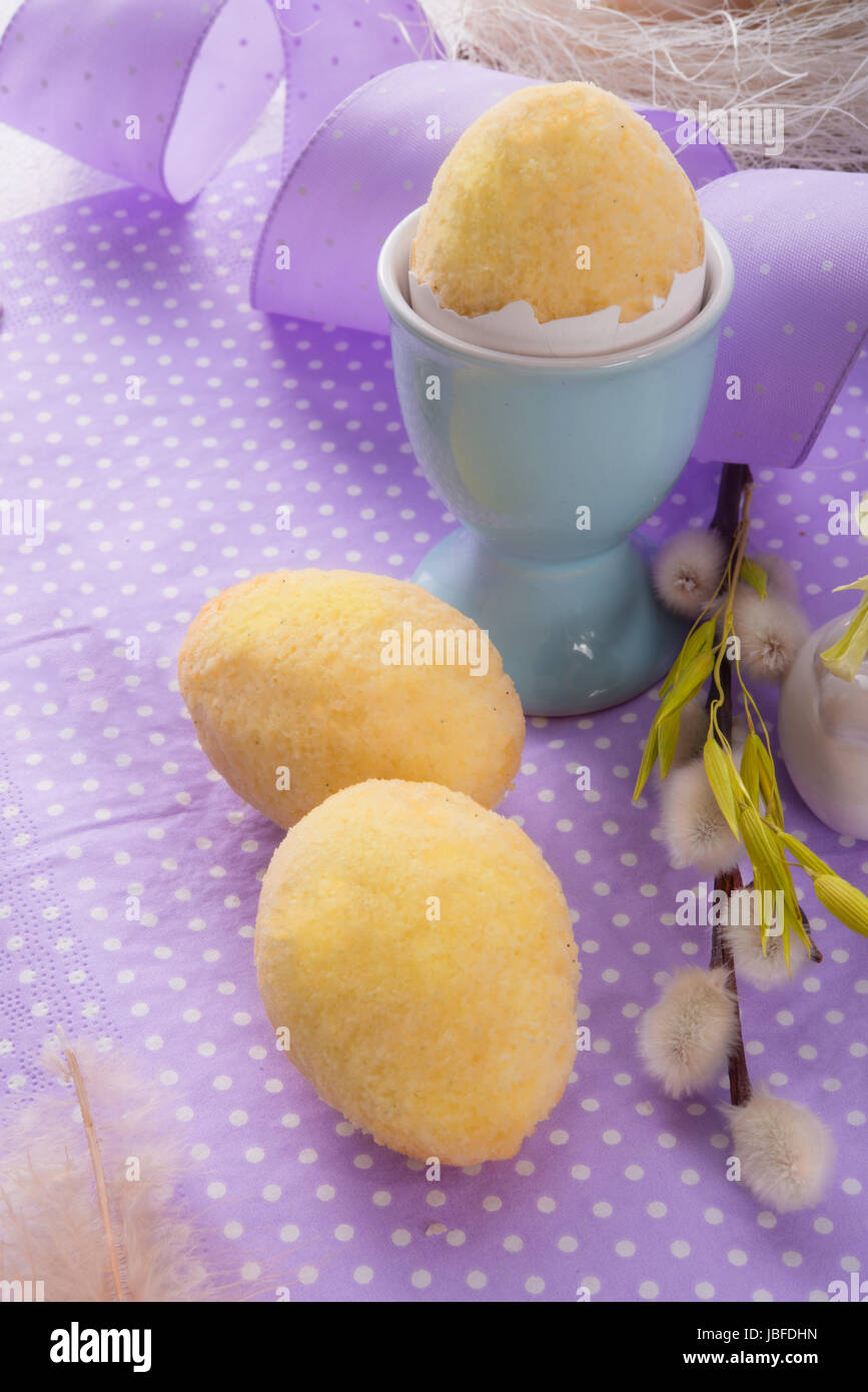 oster cake in the chicken egg Stock Photo - Alamy