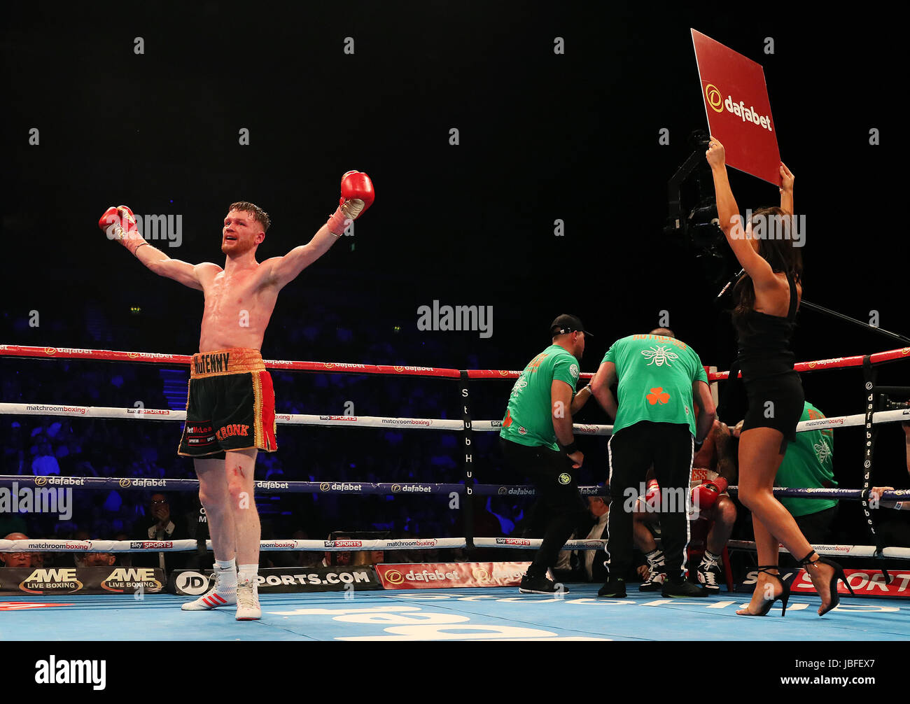 James Tennyson (left) celebrates after defeating Ryan Doyle during ...