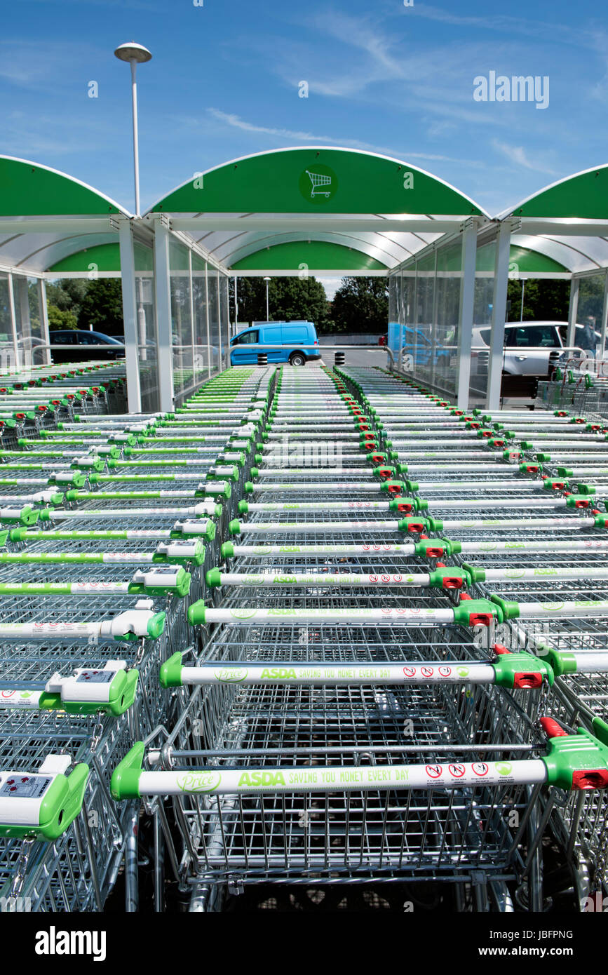 Asda Britain Stock Photos & Asda Britain Stock Images - Alamy