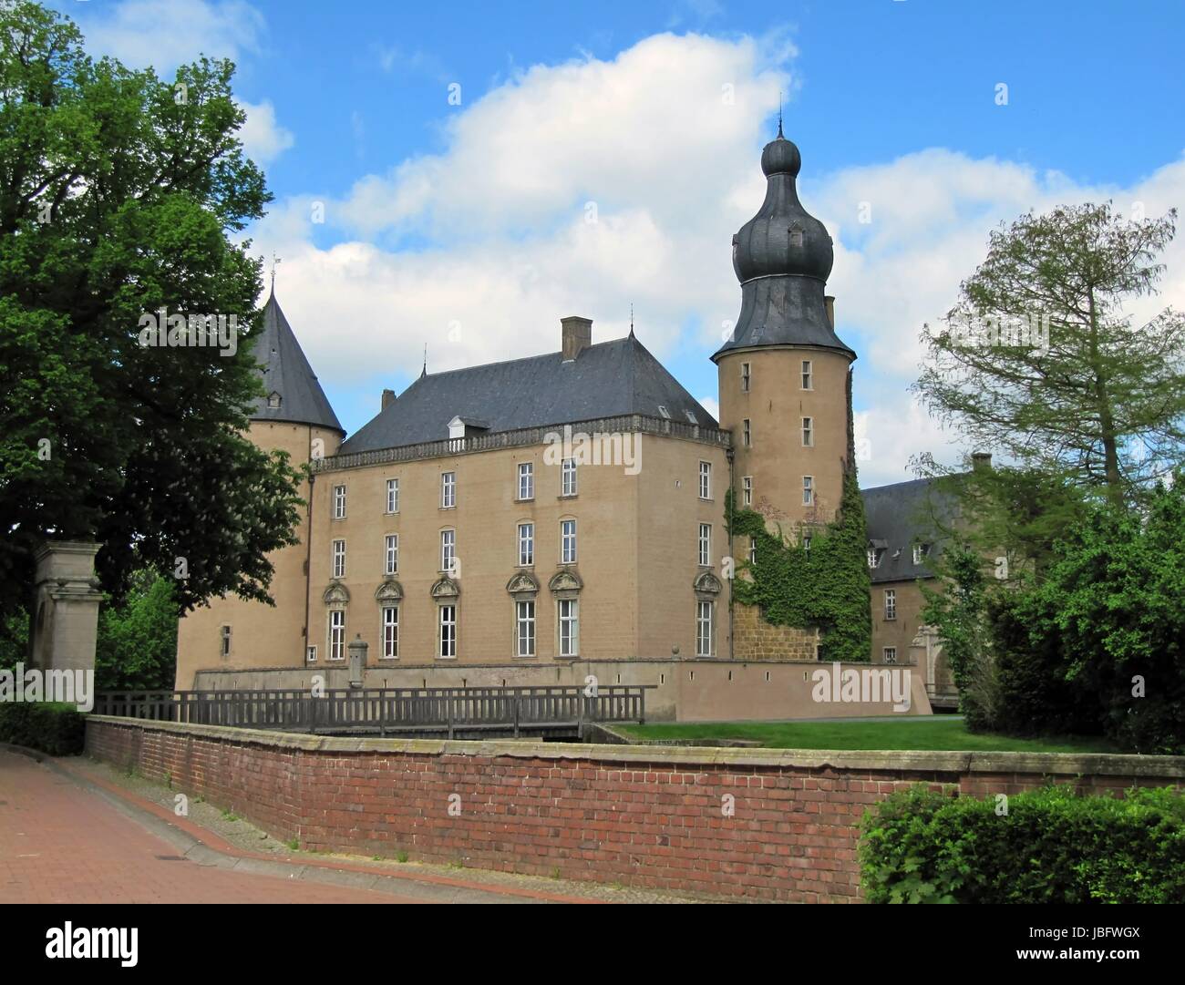 Gemen castle hi-res stock photography and images - Alamy