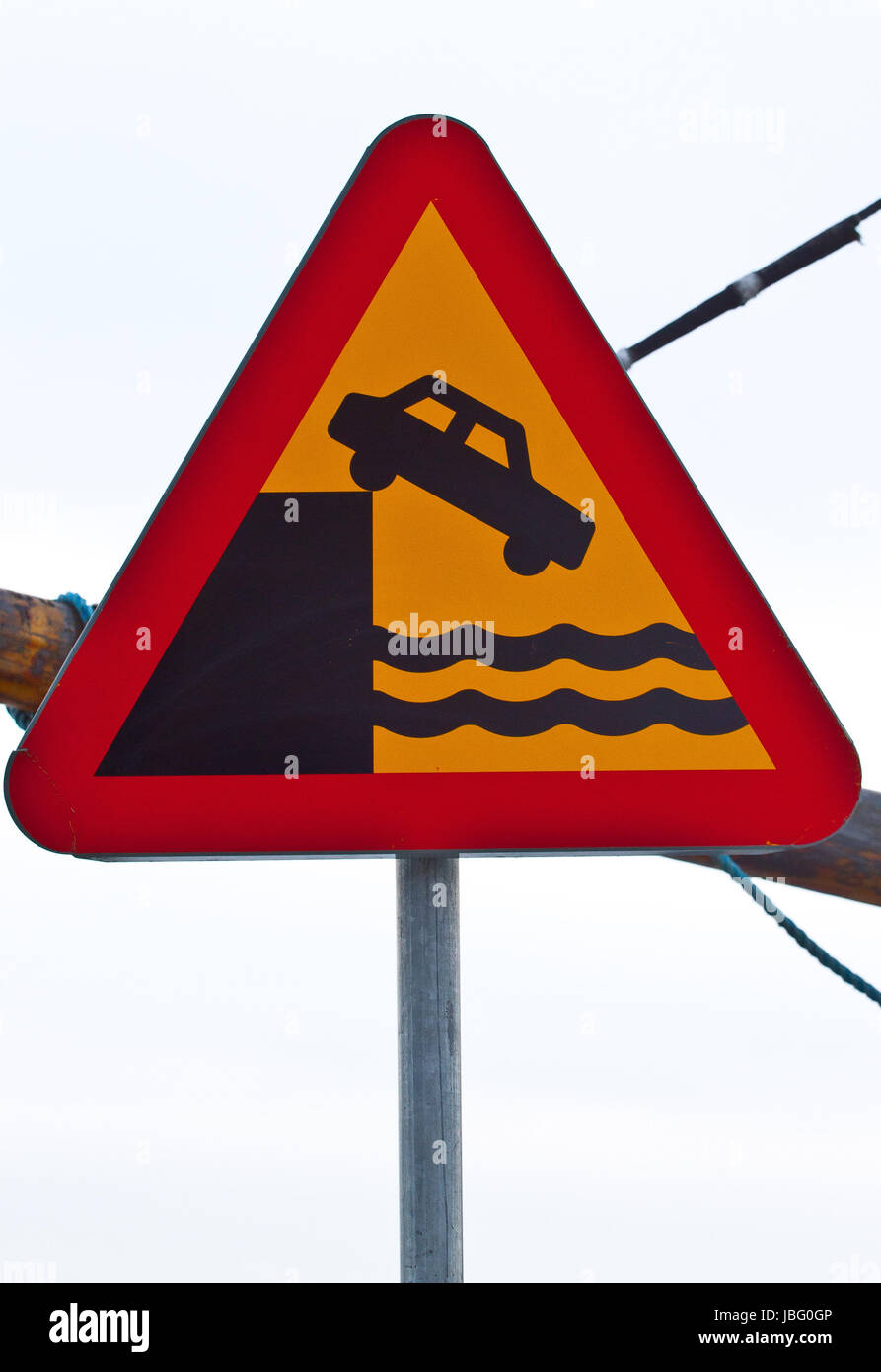 Car crash water hi-res stock photography and images - Alamy