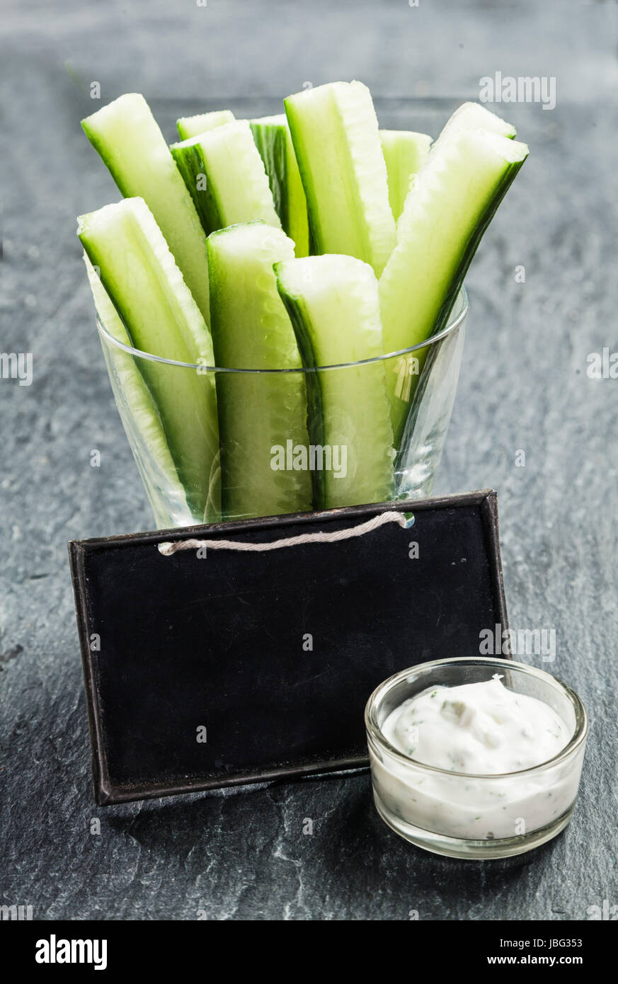 Blank sign small slate hi-res stock photography and images - Alamy