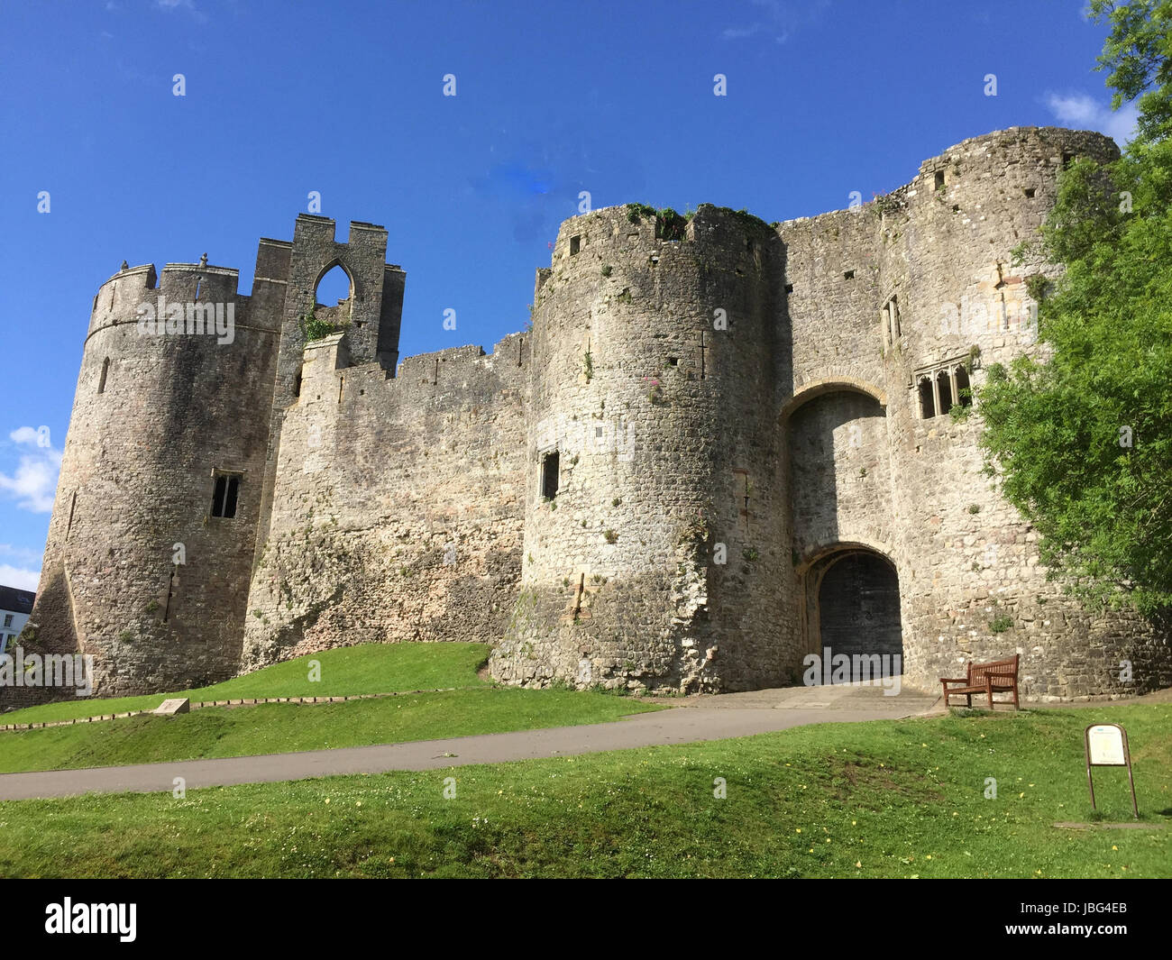 CHEPSTOW CASTLE, Monmouthshire, Wales. Photo: Tony Gale Stock Photo - Alamy