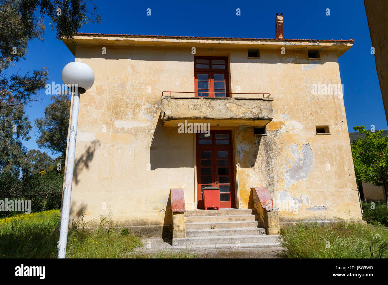 Spa buildings hi-res stock photography and images - Alamy