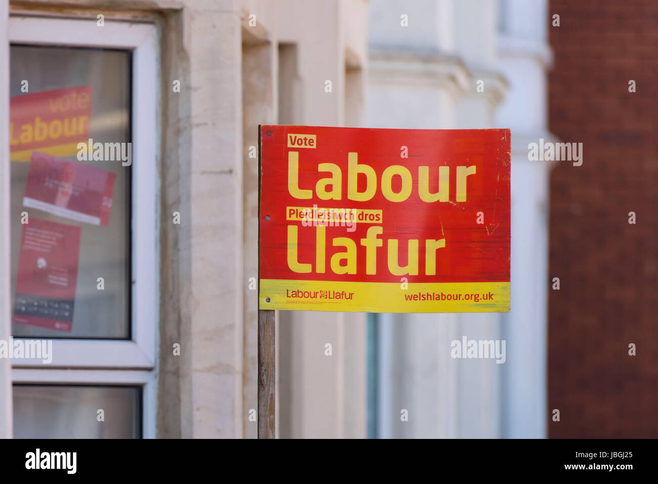 Labour party logo hi-res stock photography and images - Alamy