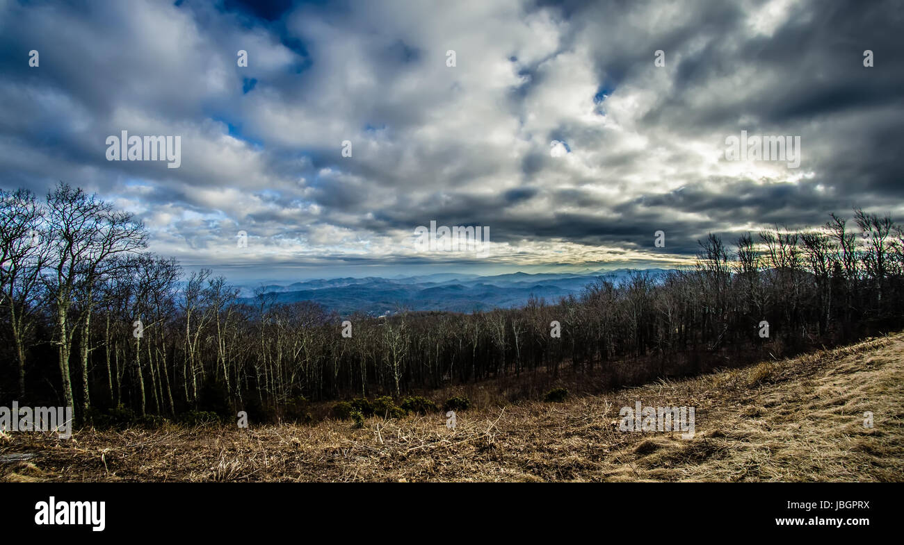 blue ridge parkway winter scenes in february Stock Photo - Alamy