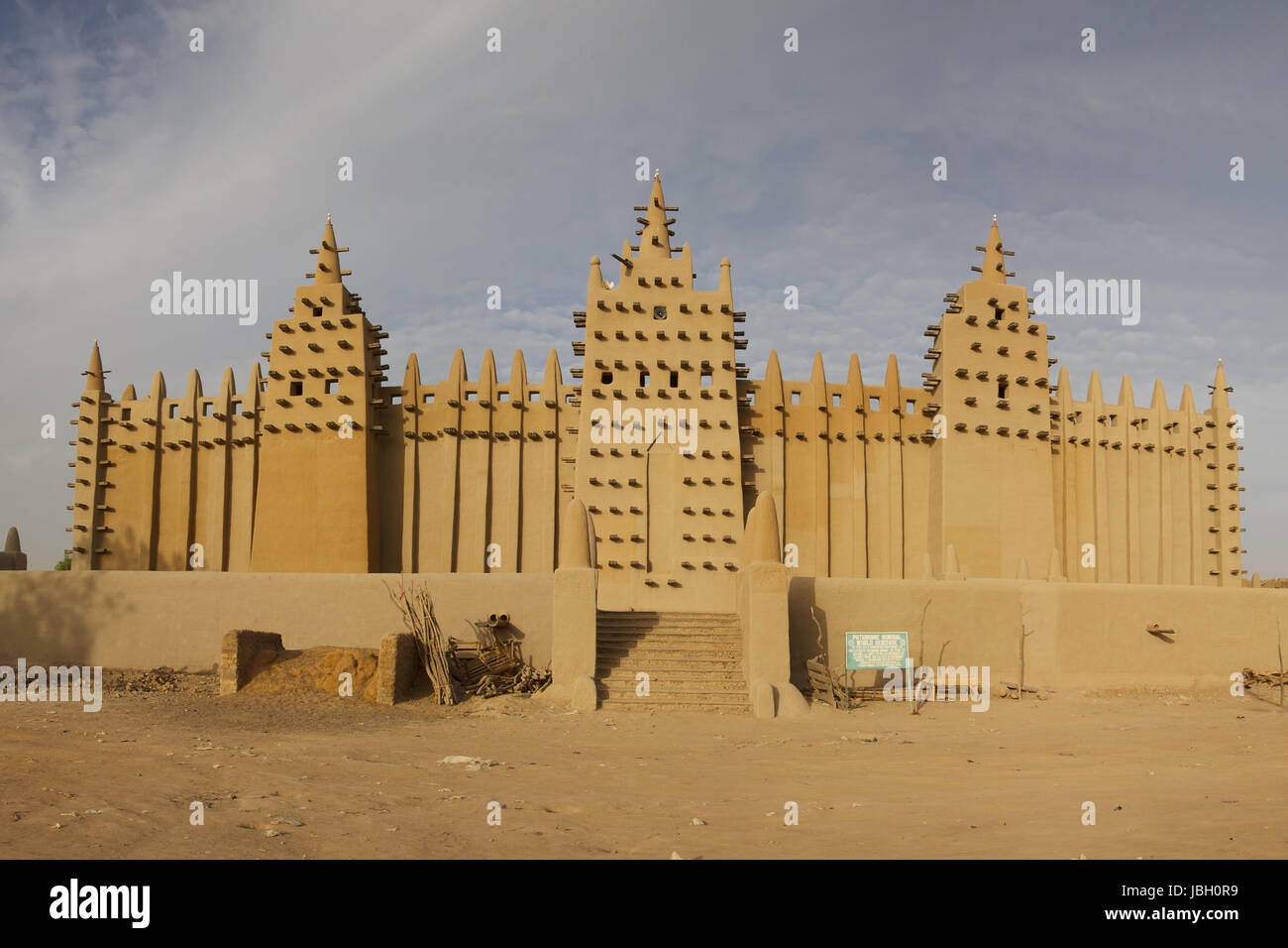 Mali mosque prayer hi-res stock photography and images - Alamy