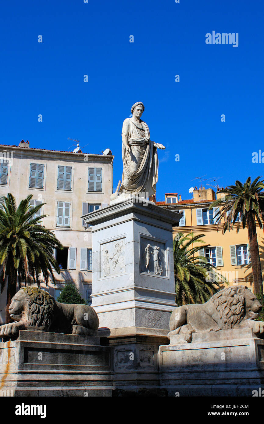 Napoleon cat hi-res stock photography and images - Alamy