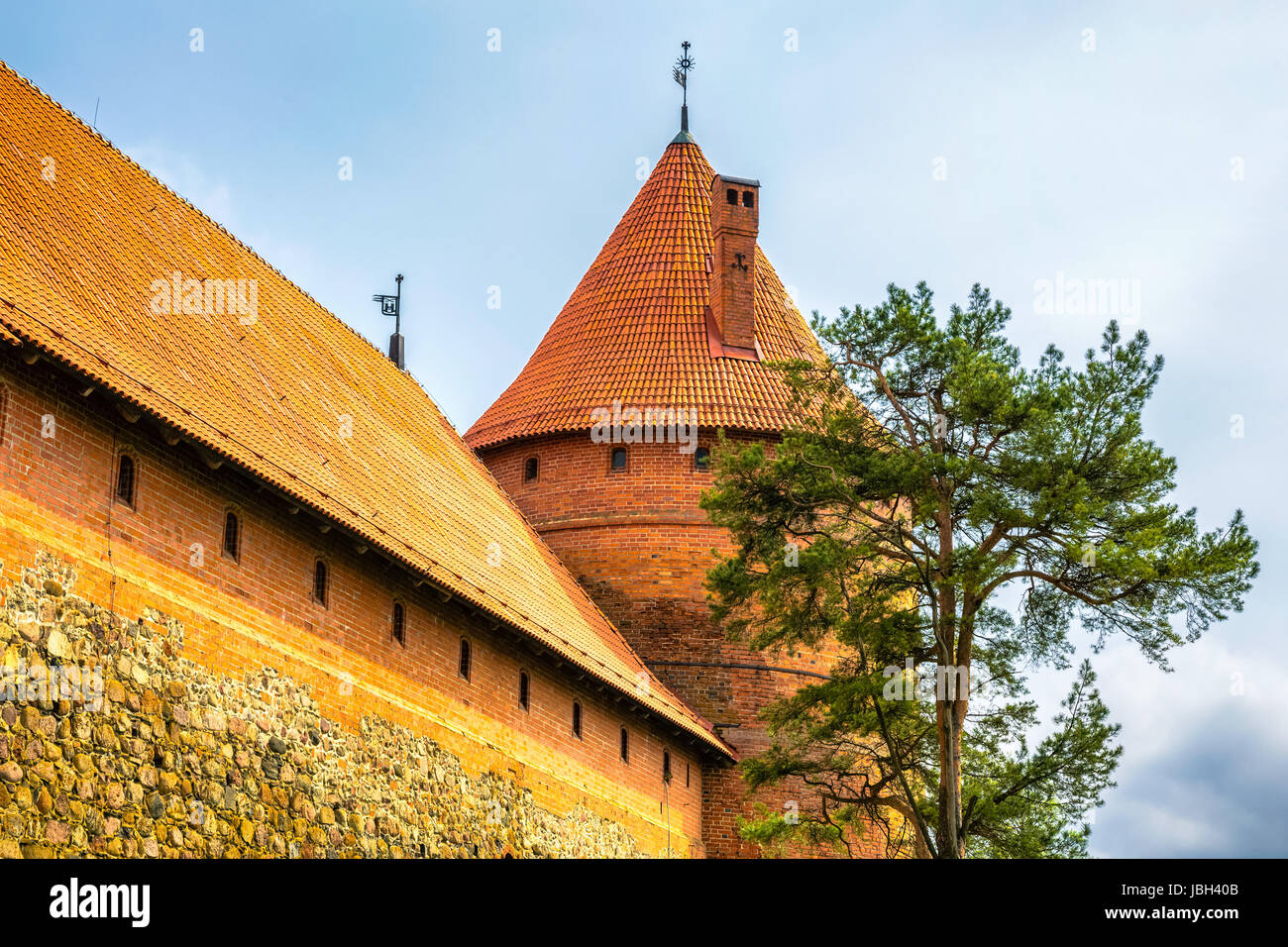 Red brick tower of castle in Trakai, Lithuania Stock Photo - Alamy