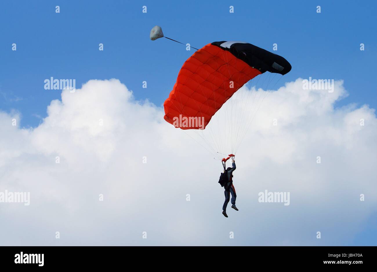 Parachutist tree hi-res stock photography and images - Alamy