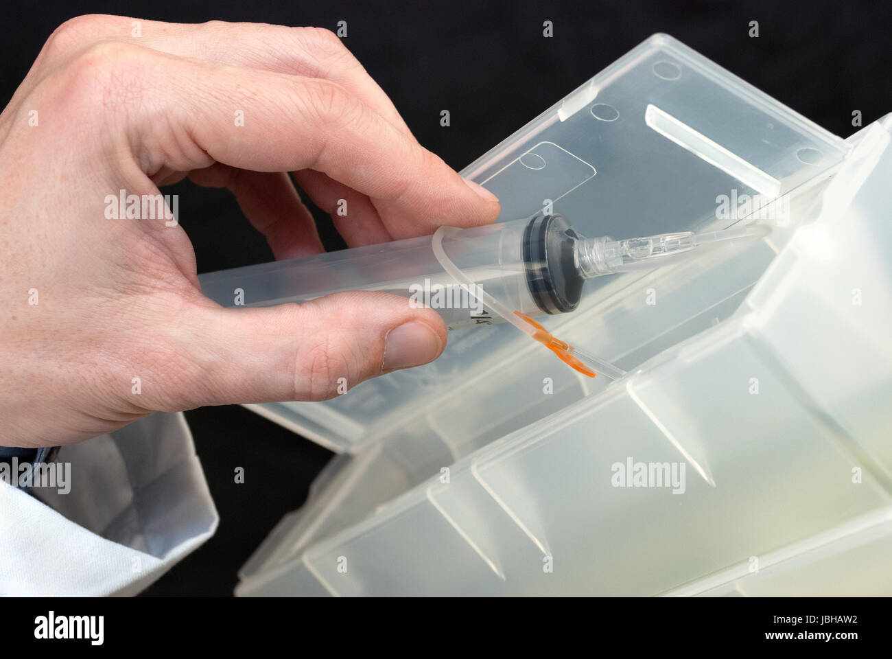 Syringe And Butterfly Assembly at Kayla Olney blog