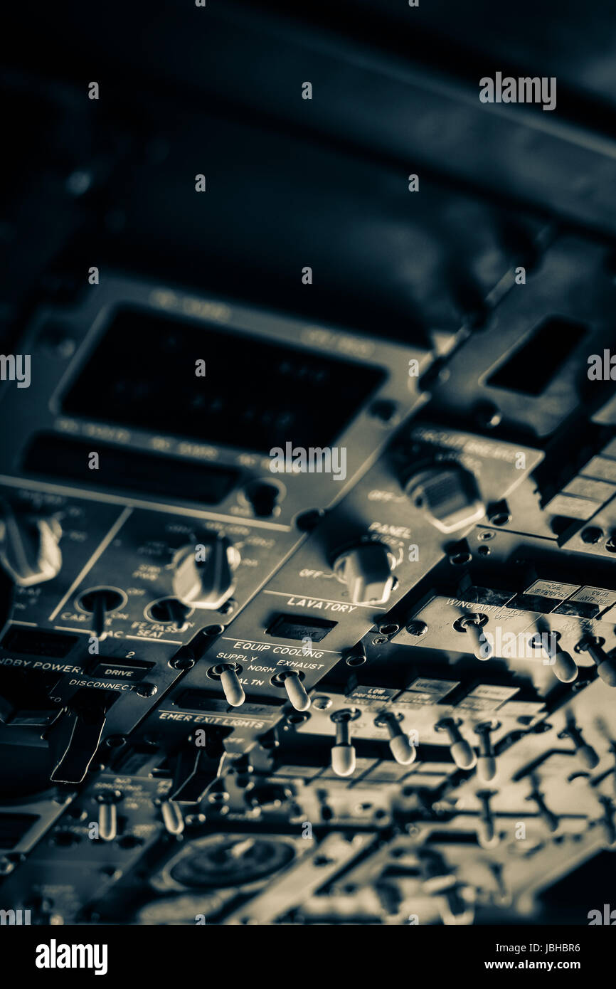 The pilots' control panel inside a passenger airplane Stock Photo - Alamy