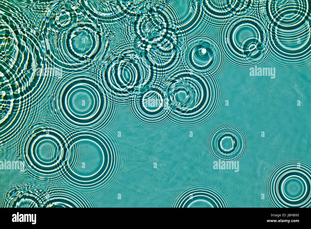 Ripple tank waves hi-res stock photography and images - Alamy
