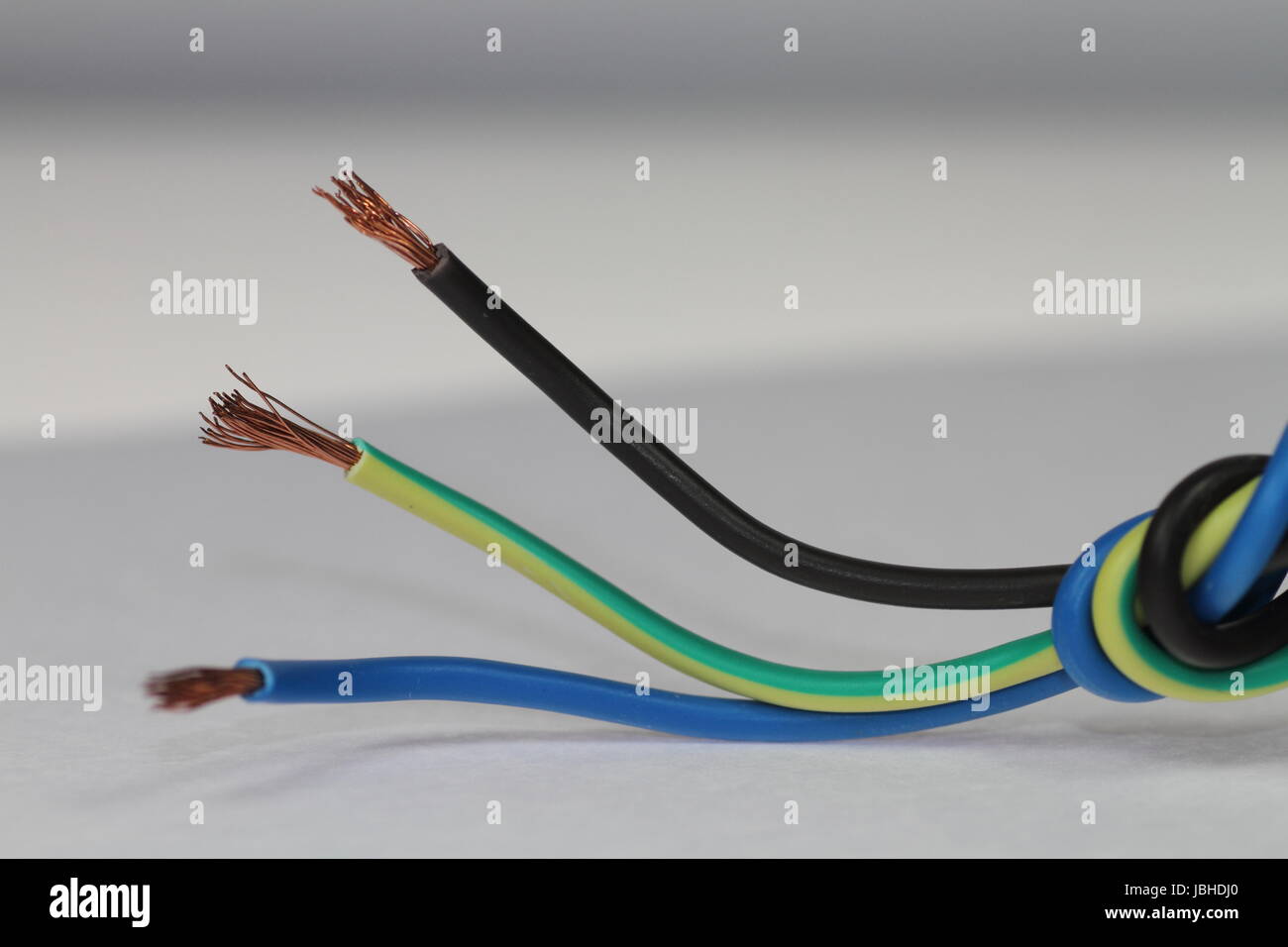 Elektronisches kabel hi-res stock photography and images - Alamy