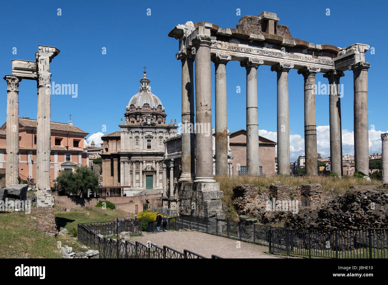 The Temple of Saturn and (on left) the Temple of Vespasian and Titus in ...