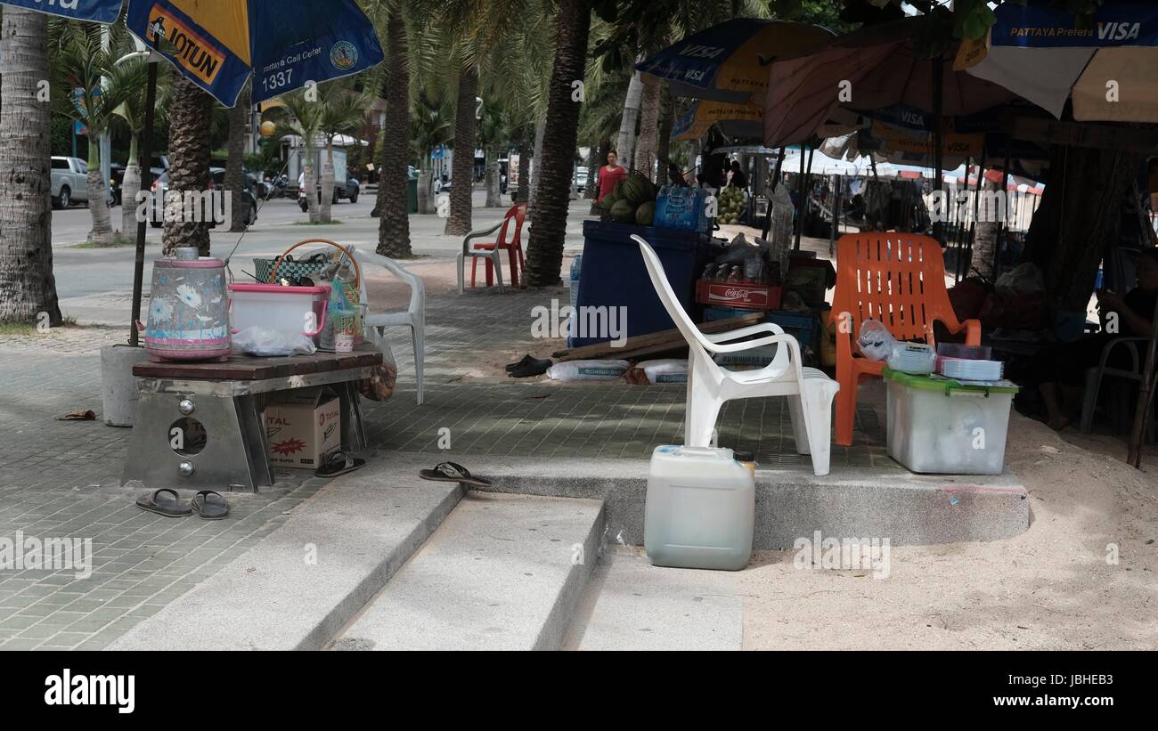 Hucksters hi-res stock photography and images - Alamy