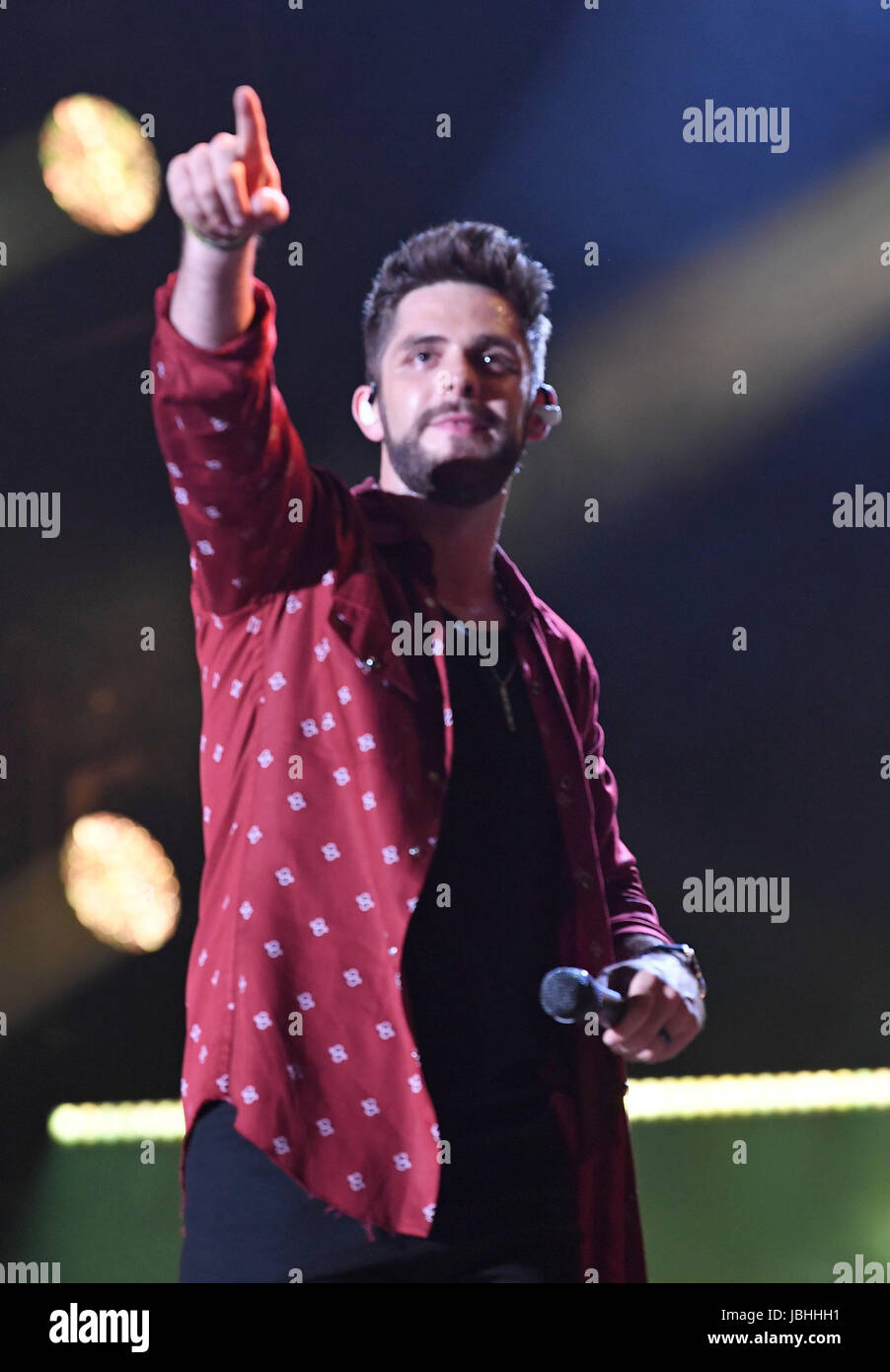 Nashville, Tennessee, USA. 10th June, 2017. Thomas Rhett. 2017 CMA ...