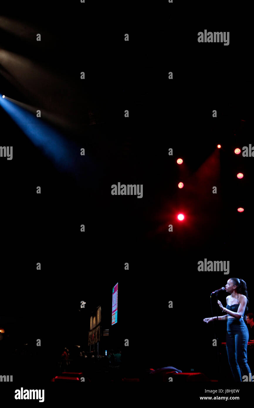 New York, New York- June 10: Recording Artist Alice Smith performs at ...