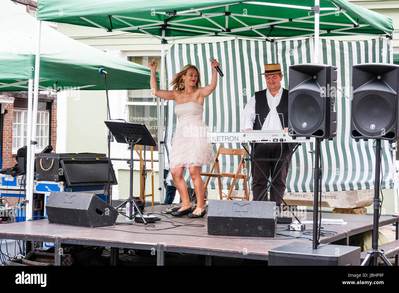 Le Weekend event. French musical duo, Retro Paname, with blonde singer ...
