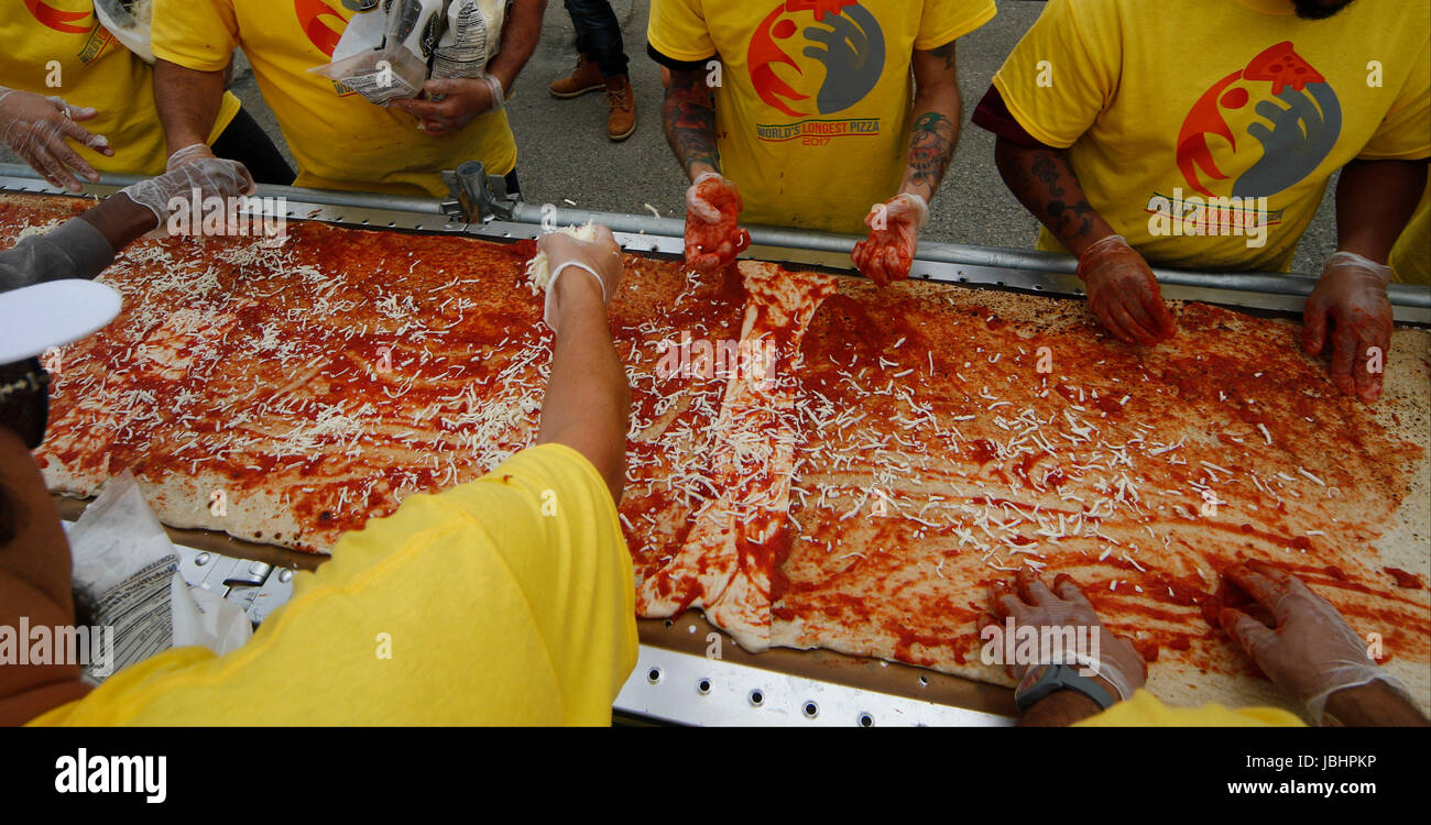 June 10, 2017. Fontana CA. The worlds longest pizza makes it into the ...