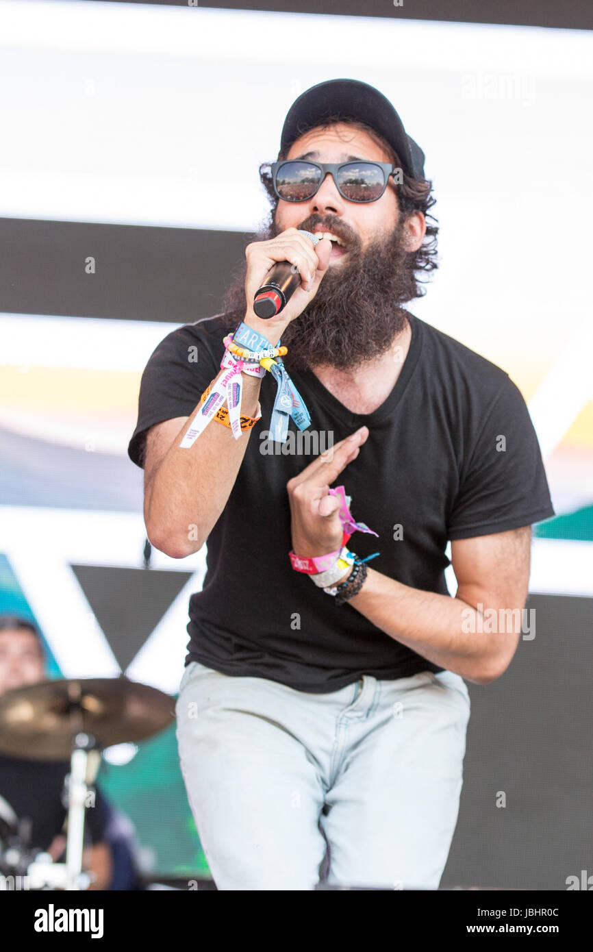 Manchester, Tennessee, USA. 10th June, 2017. SAM MELO of Rainbow Kitten ...