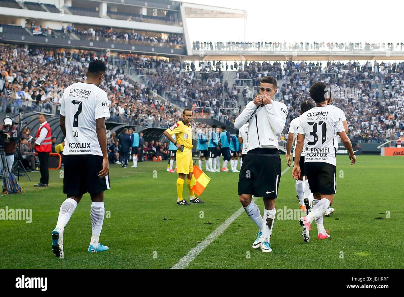 Sao Paulo, Brazil. 11th June, 2017. CORINTHIANS X SÃO PAULO ...