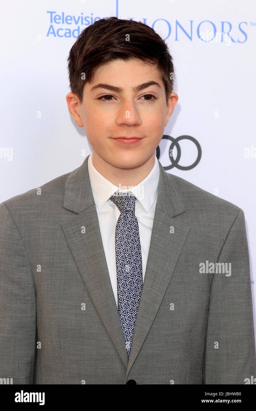 Beverly Hills, CA. 8th June, 2017. Mason Cook at arrivals for 10th ...