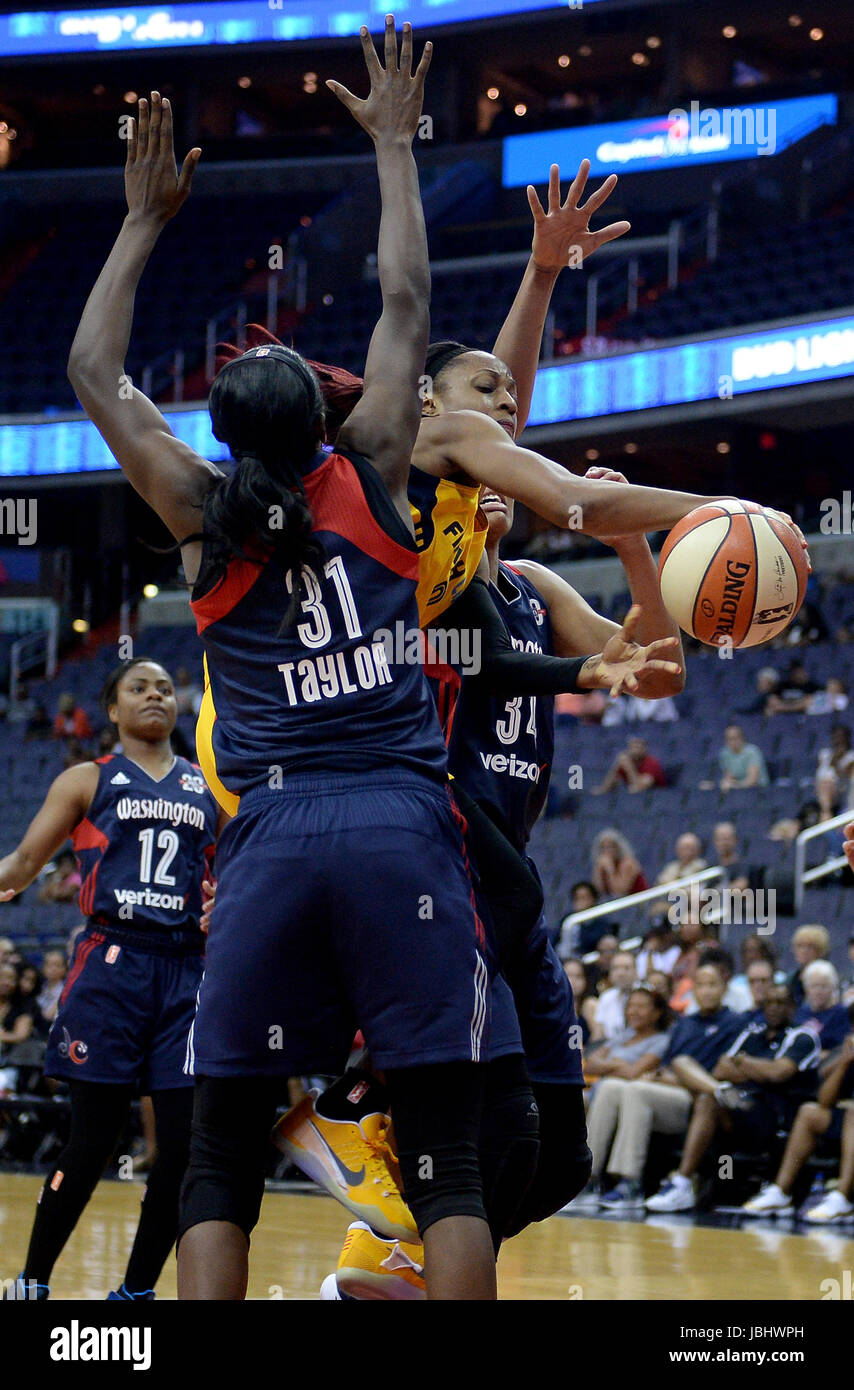 Washington, DC, USA. 11th June, 2017. 20170611 - Indiana Fever guard ...