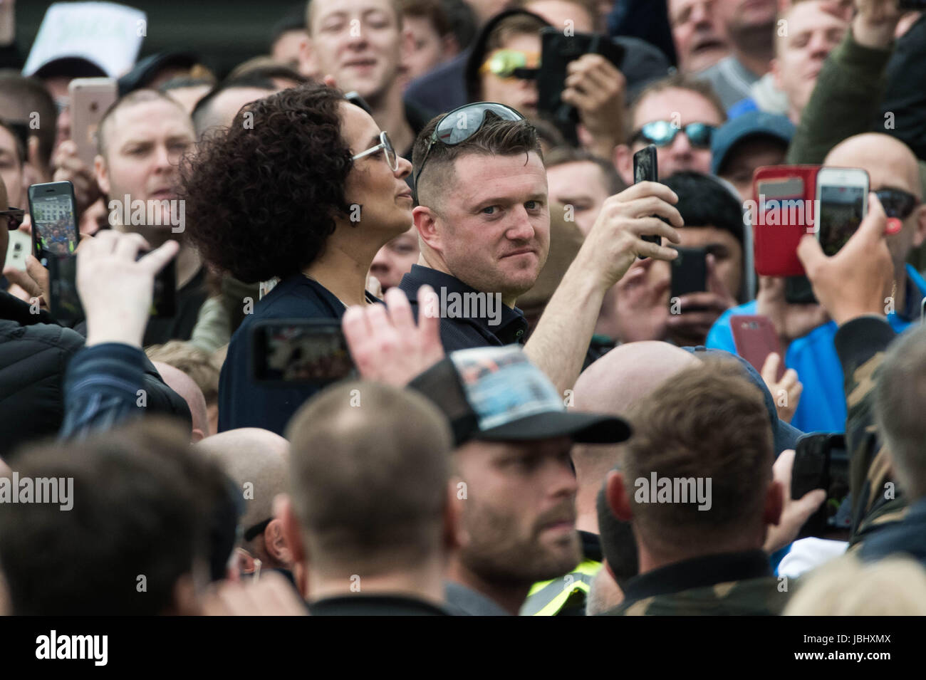 About 1,000 attend right-wing ‘Unite Against Hate' anti-Islamic march ...