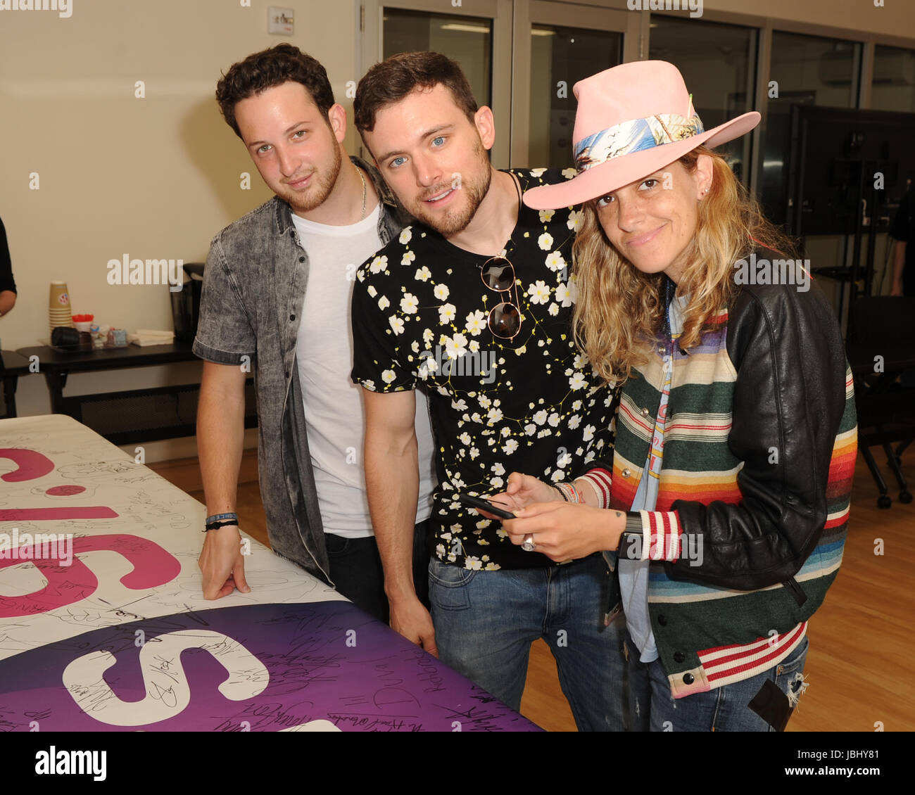 Mark Ronson Samantha Ronson