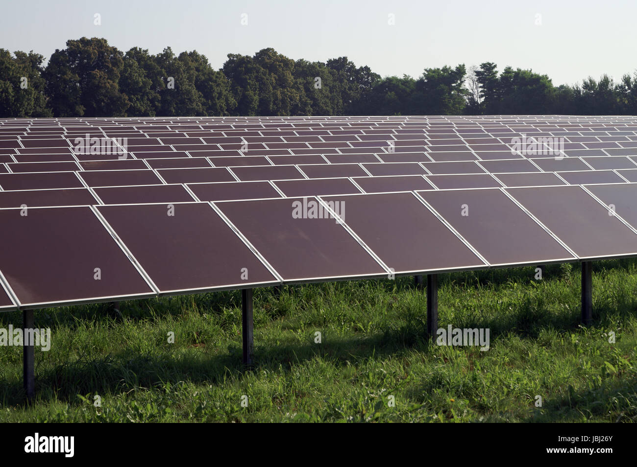 Giant solar panels hi-res stock photography and images - Alamy