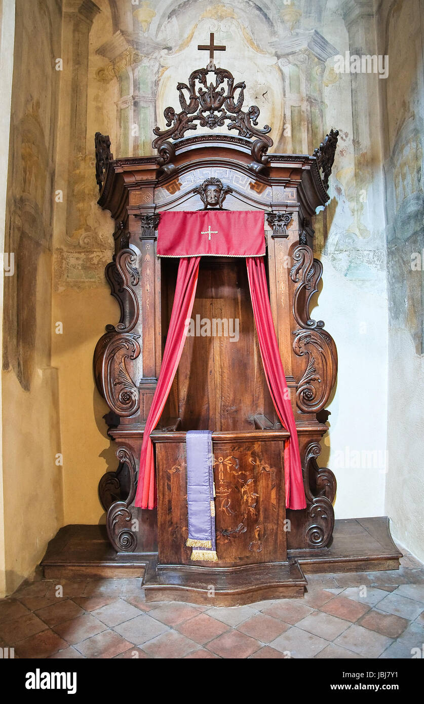 Traditional wooden confessional Stock Photo - Alamy