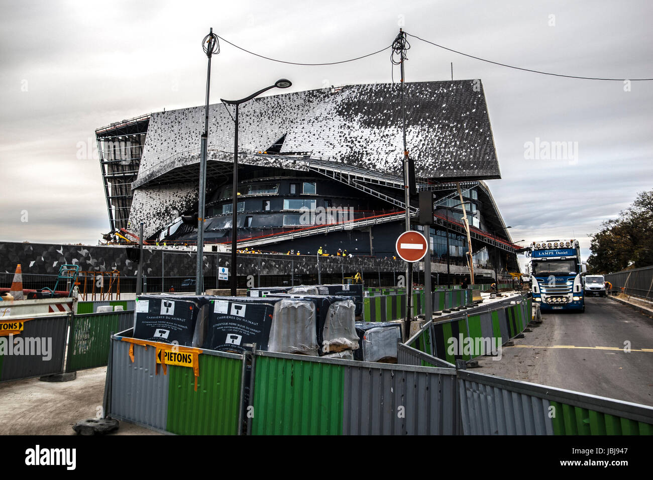 PARIS PHILHARMONIE UNDER CONSTRUCTION - PARIS PHILHARMONIC HALL - PARIS ...